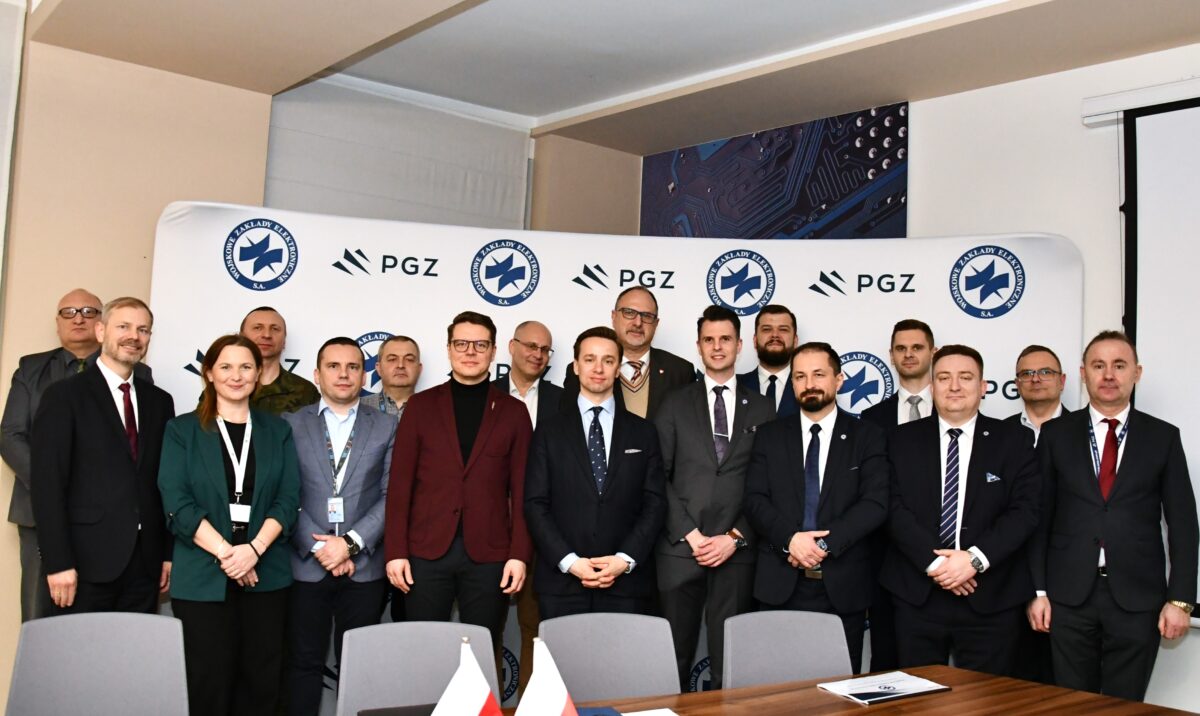 Sejmowa Komisja Obrony Narodowej i wicemarszałek Sejmu RP z wizytą w ...